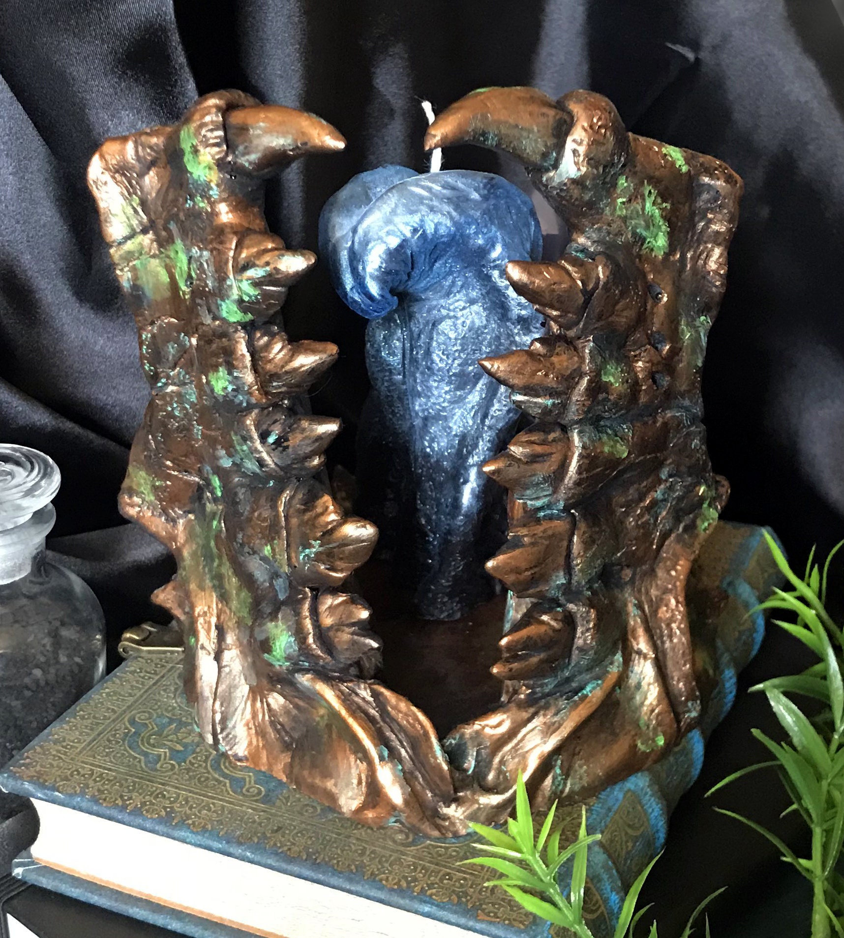 Resin Altar Demonic Vampire Ritual Mandible Display Shelf - Etsy