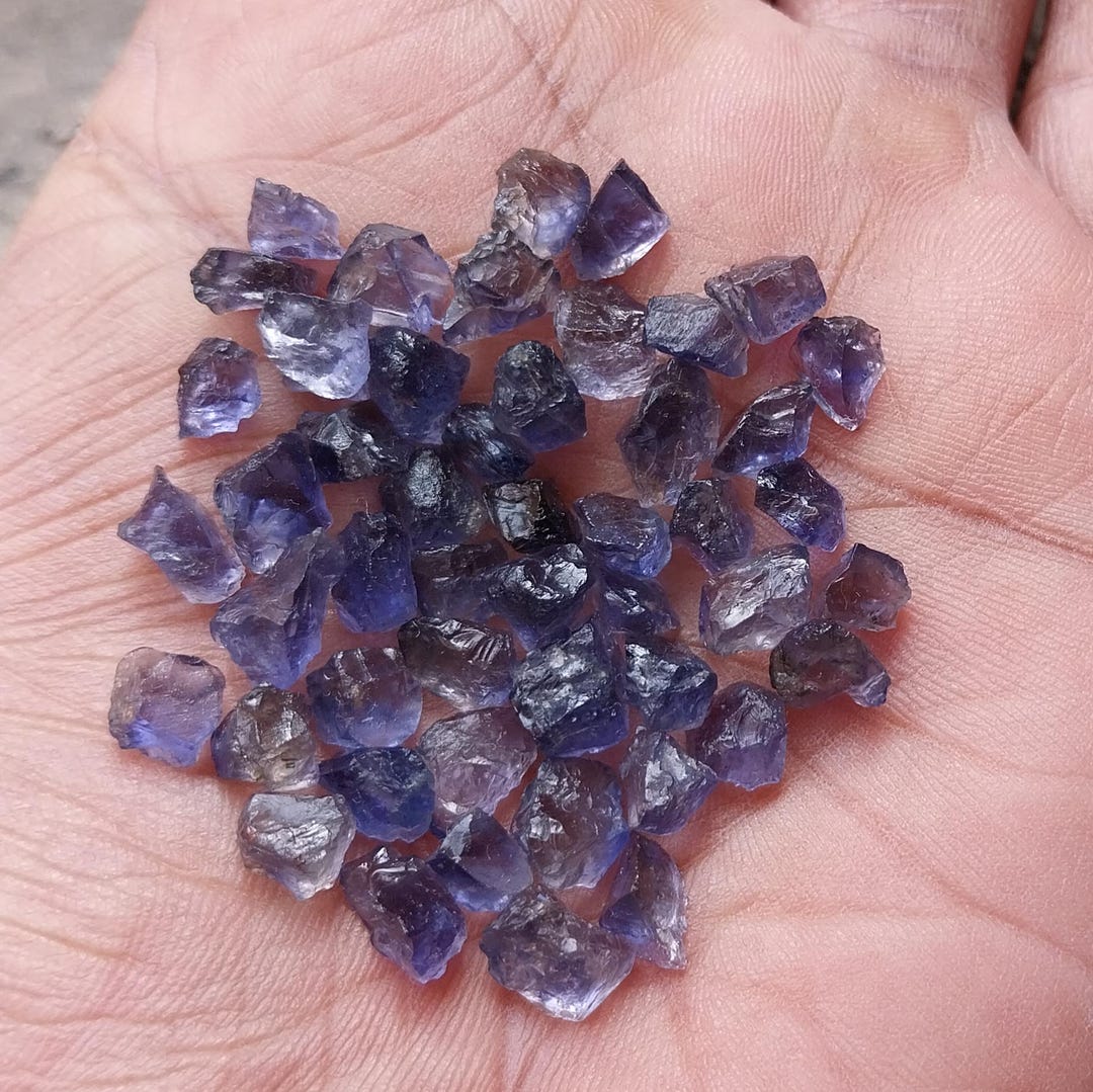 50 Piece Iolite Rough 5 to 7 MM, Untreated Natural Purple Blue Color ...