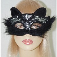 Vintage Black Cat - Etsy