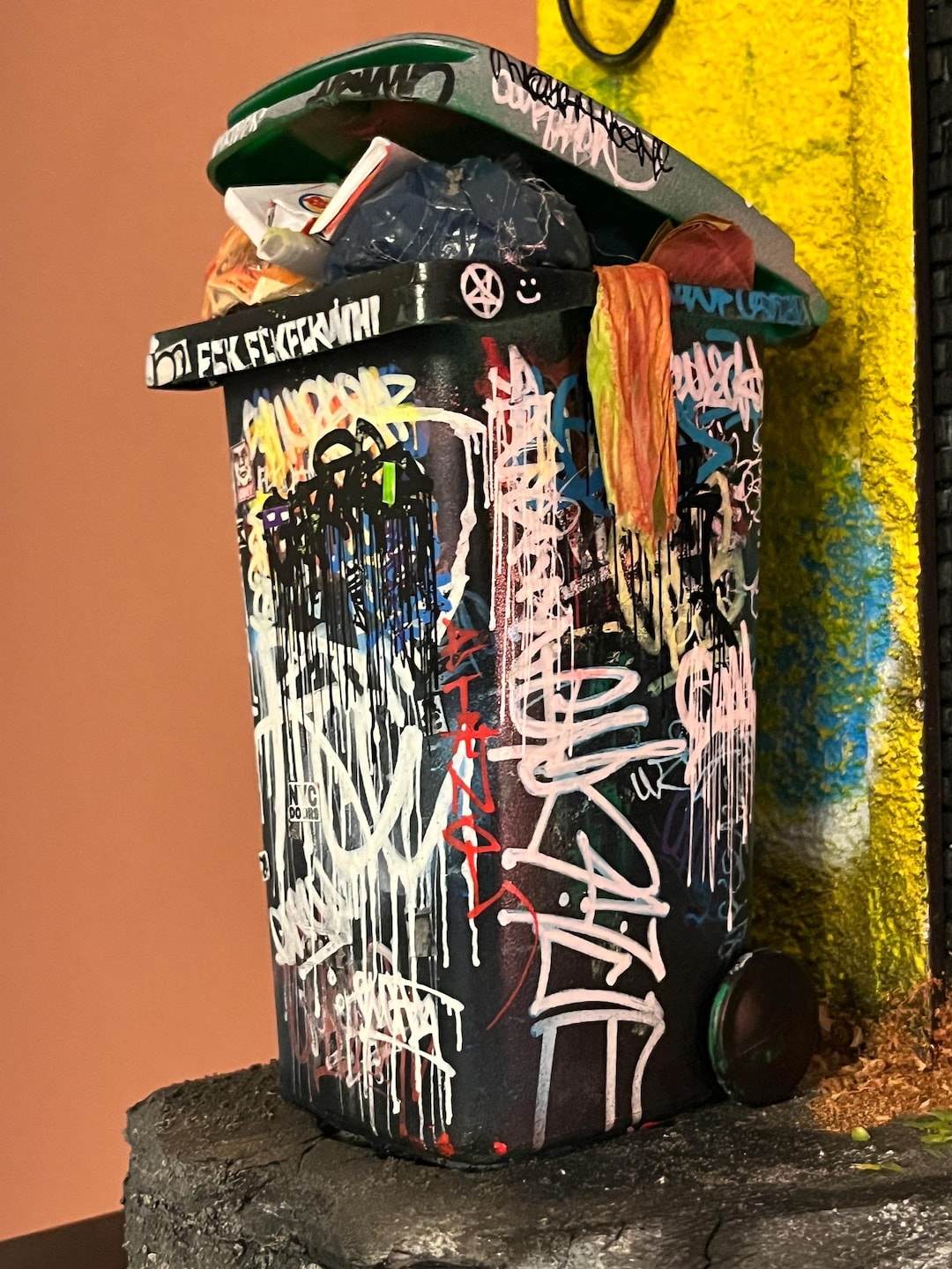 Graffiti Trash Can - Etsy