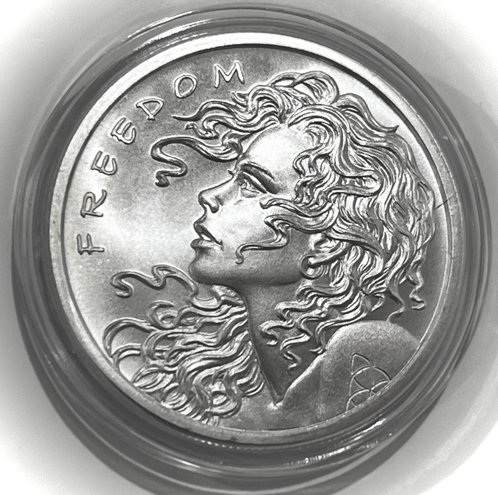 1 Oz Freedom Girl Silver Shield Silver Round Free Capsule & - Etsy