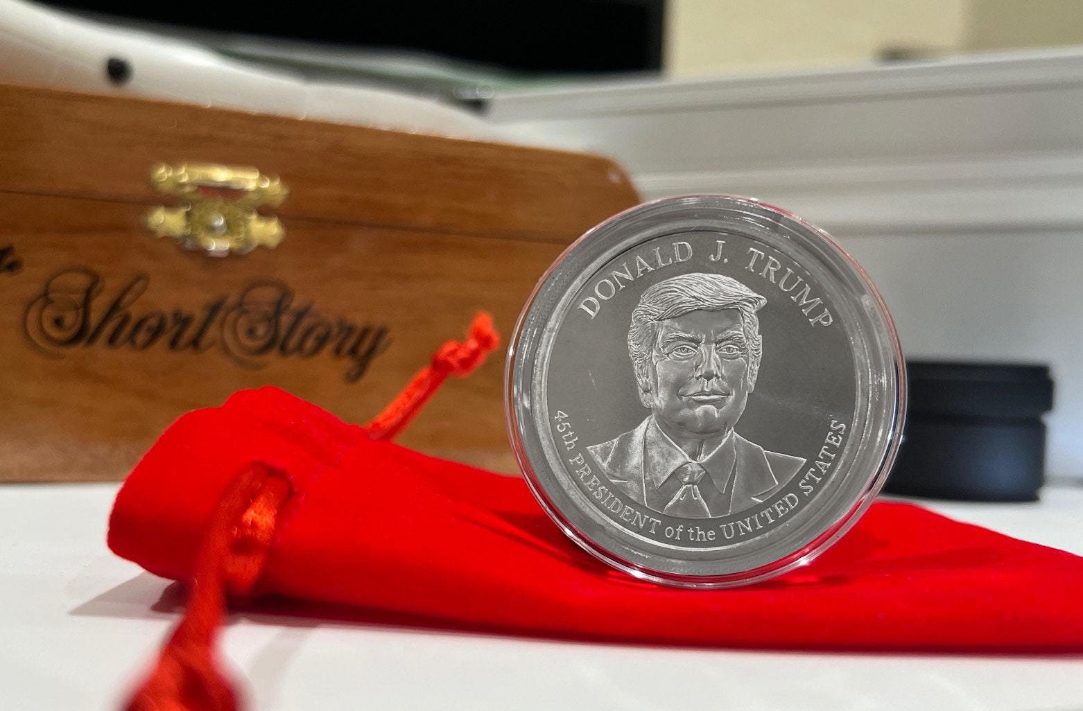 Trump 1 Troy Oz.999 Silver Round Coin Style 1 Eagle - Etsy