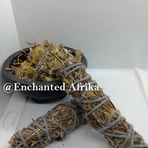 IMPHEPHO: South African Smudge, Air for the Spirits, Helychrisum ...