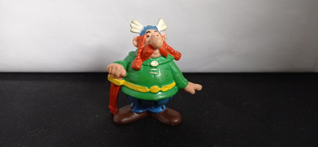 2.5 PVC Figure Asterix the Gaul Chief Vitalstatistix - Etsy