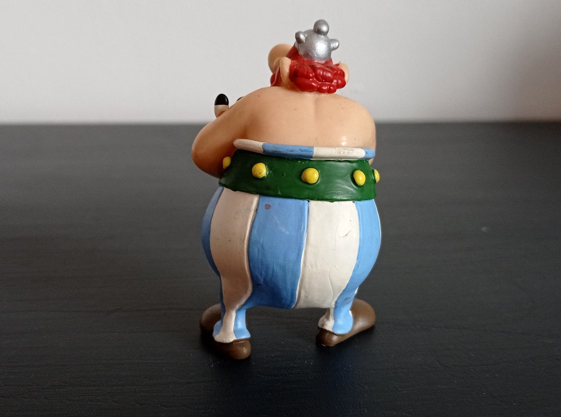 3 PVC Figure Asterix the Gaul Obelix Holding - Etsy