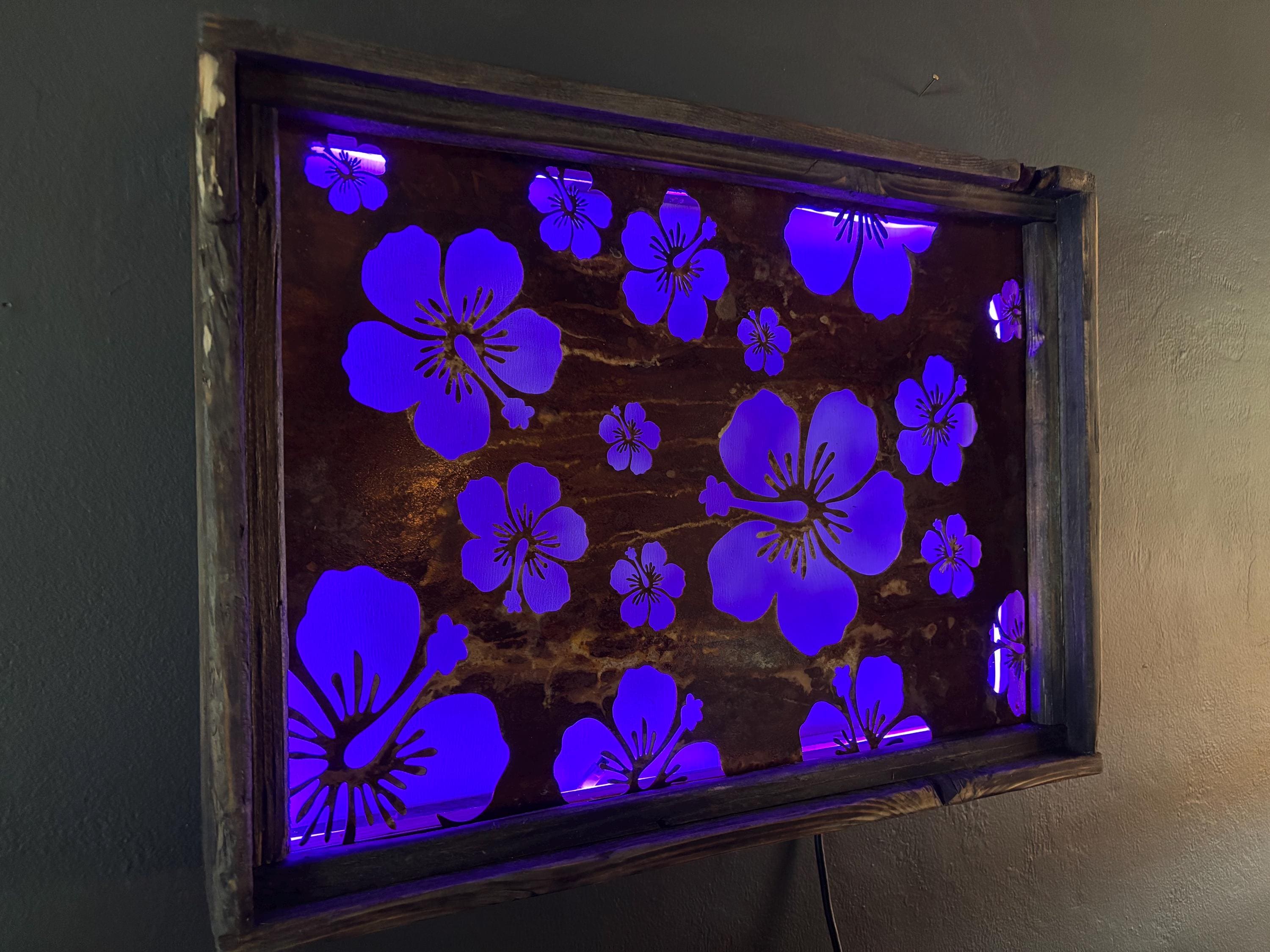Reclaimed Wood Hibiscus Lightbox - Etsy