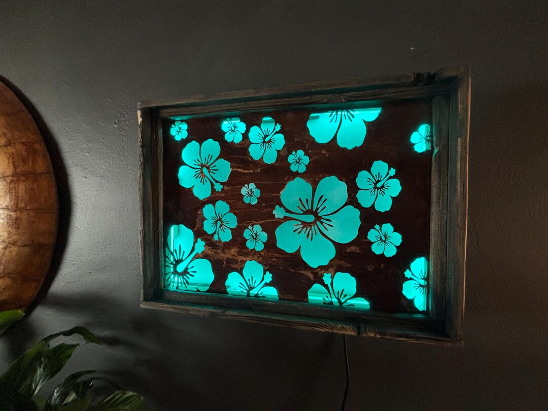 Reclaimed Wood Hibiscus Lightbox - Etsy
