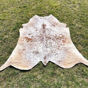 Genuine Tricolor Hair on Cowhide Rug, Speckled Brazilian Cow Hide Rug ...