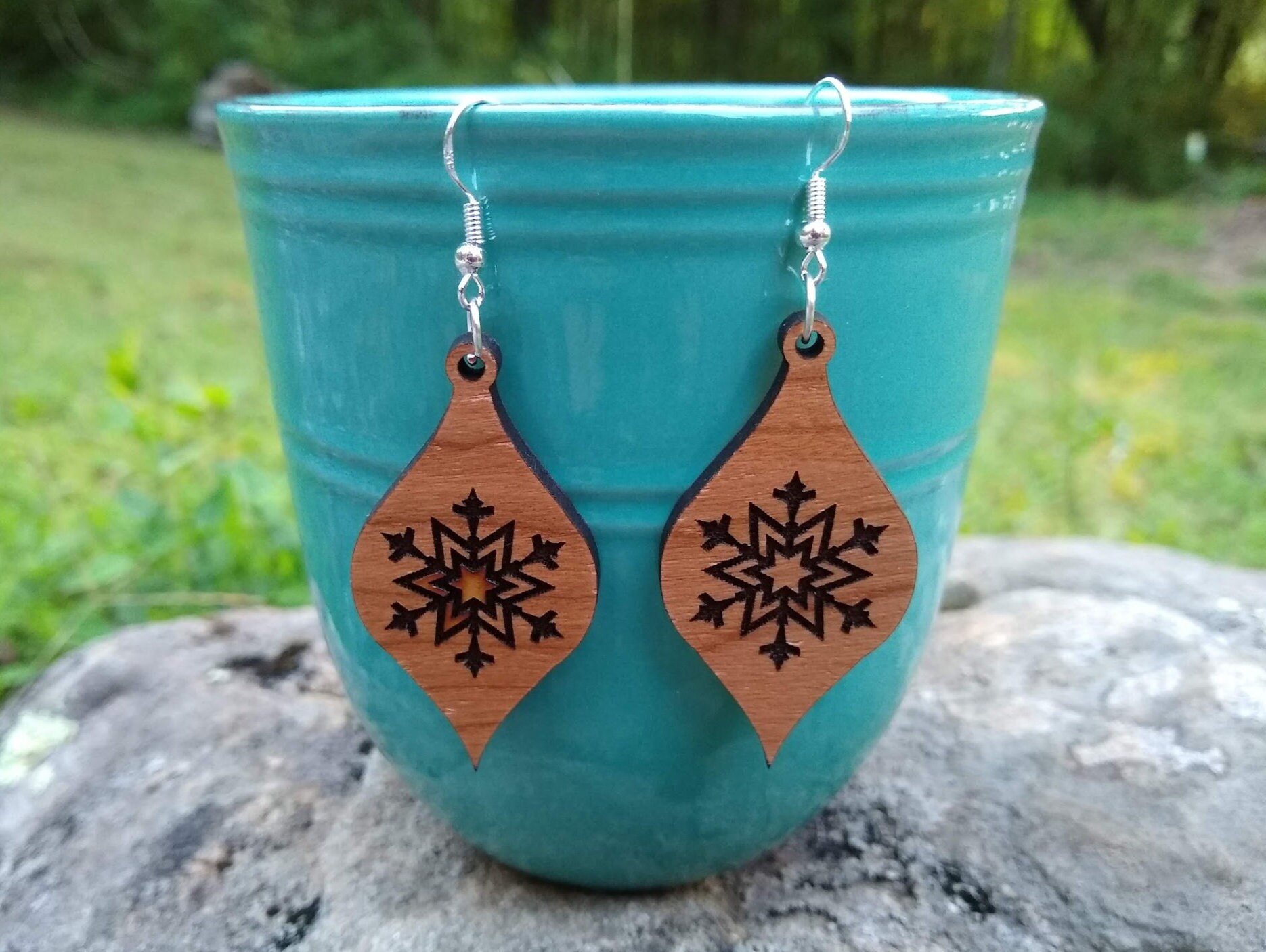 Engraved Christmas Snowflake Earring SVG File Winter Earring - Etsy