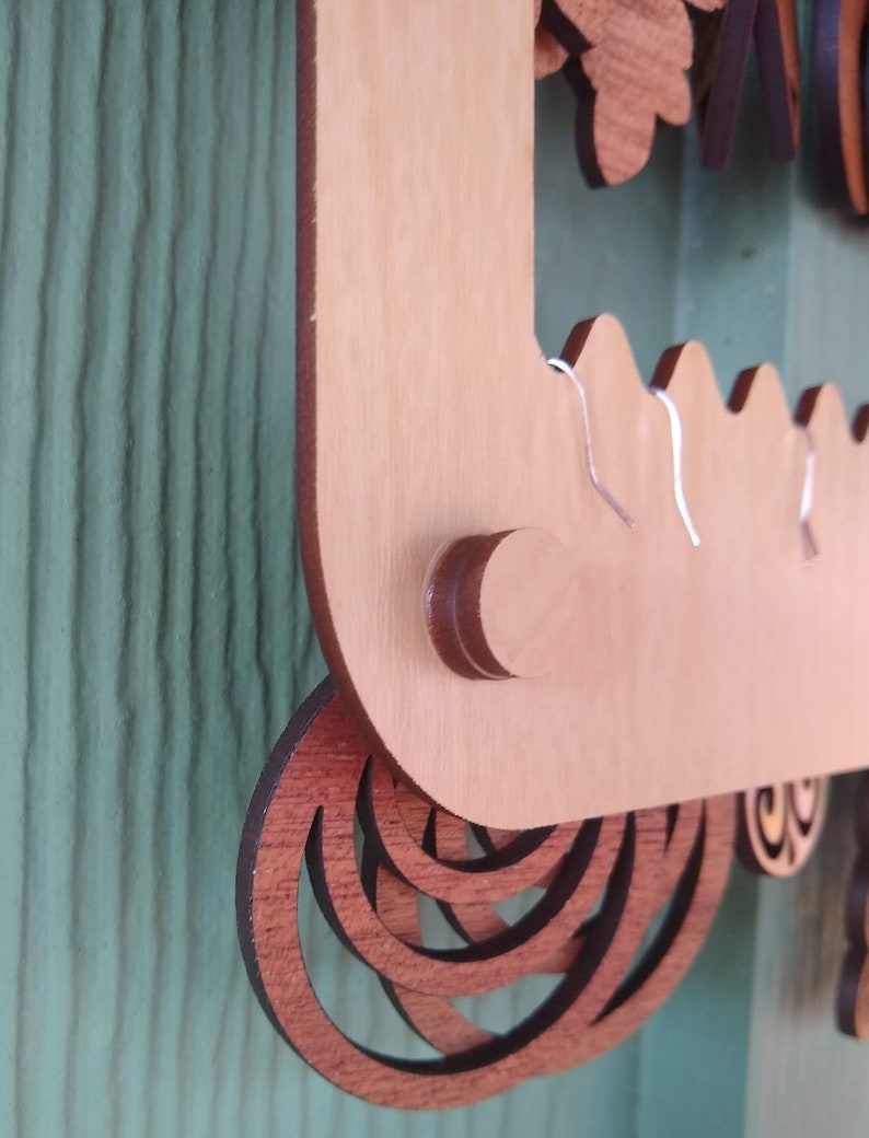Hanging Floral Earring Holder SVG File for Glowforge - Etsy