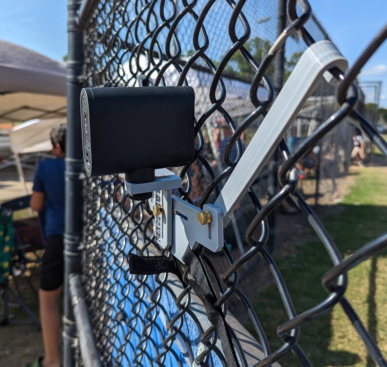 Fence Frog - Fence Mouting Solution for Gopros, Mevos, Cellphones and ...