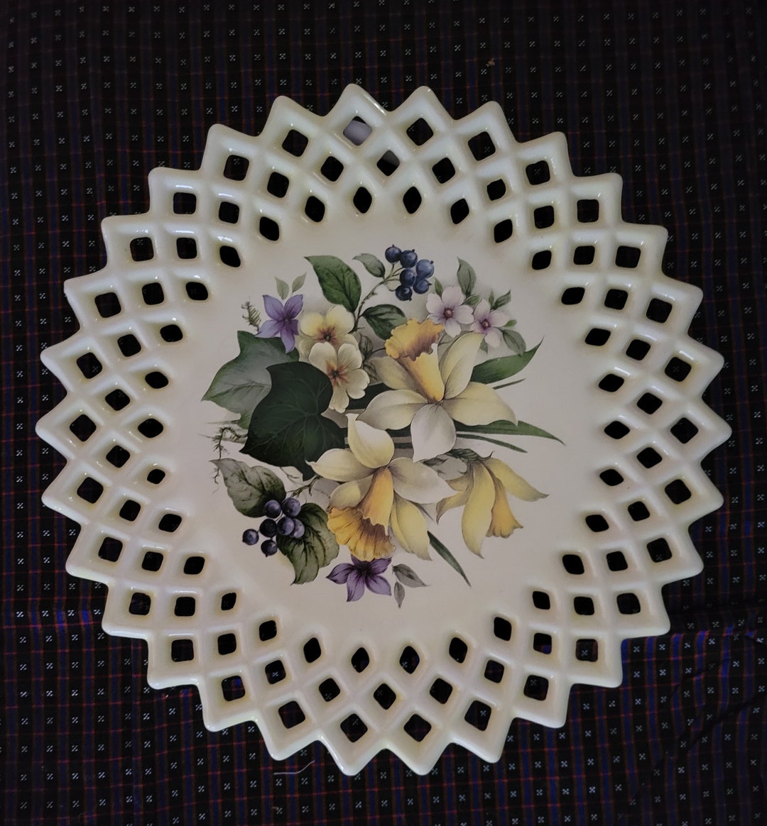 Vintage Plate With Lattice Edging - Etsy