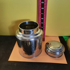 Agatha's Bester Metal Tea Caddy / Storage Tin - Etsy