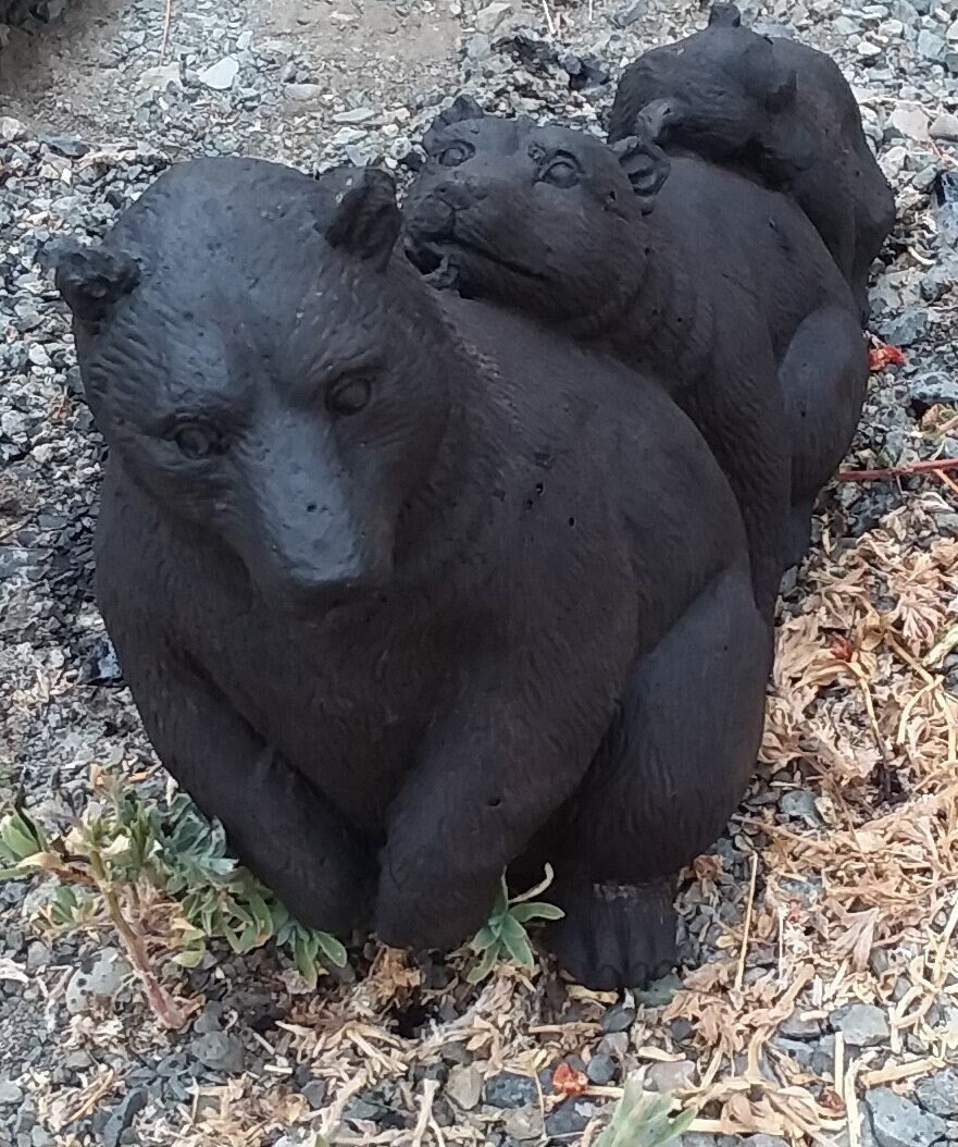 Mama Bear With 2 Cubs Concrete Statue, Bear Statue, Bear With Cubs ...
