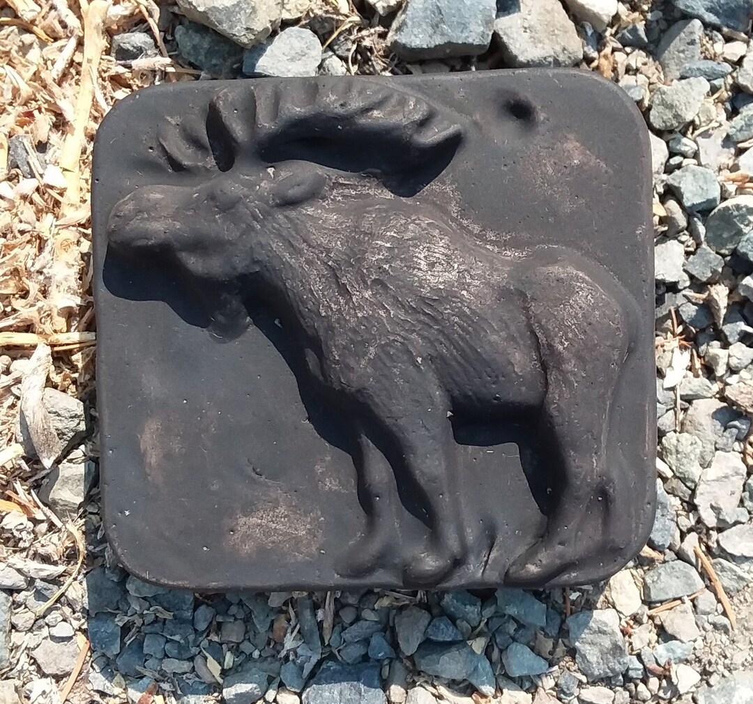 Moose Concrete Plaque: Rustic Home & Garden Decor - Etsy