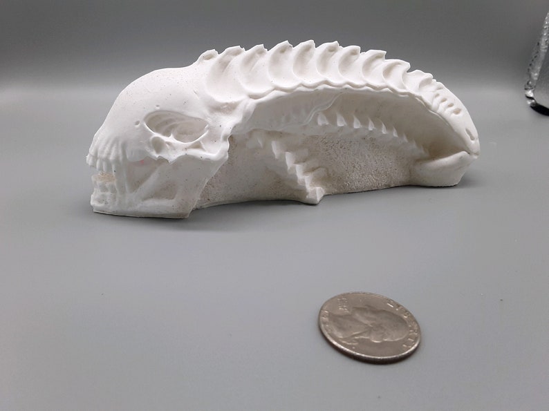 Alien Skull Resin Statue, Alien, Skull, Statue, Resin - Etsy