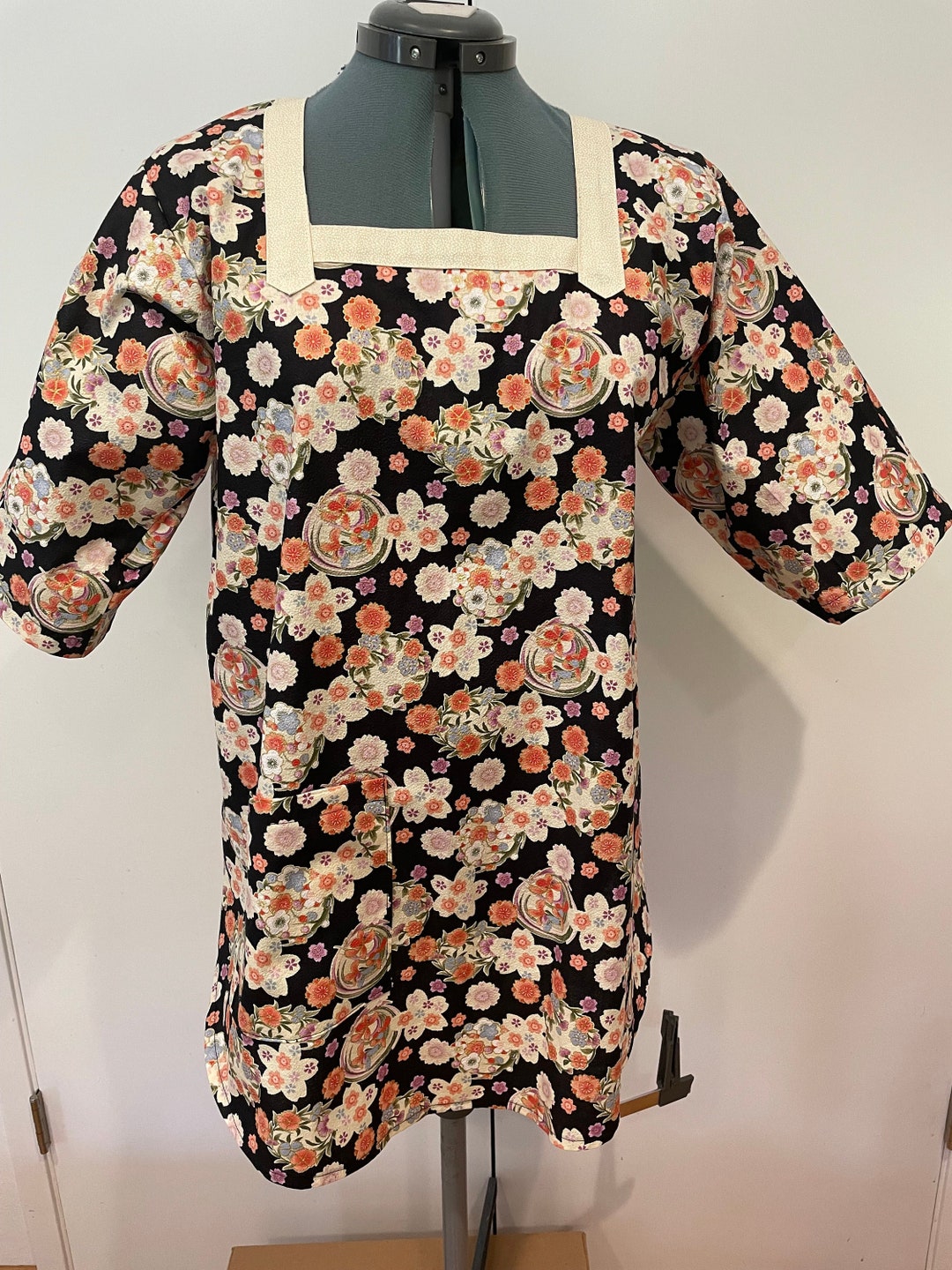 Black Floral Mama San Apron - Etsy