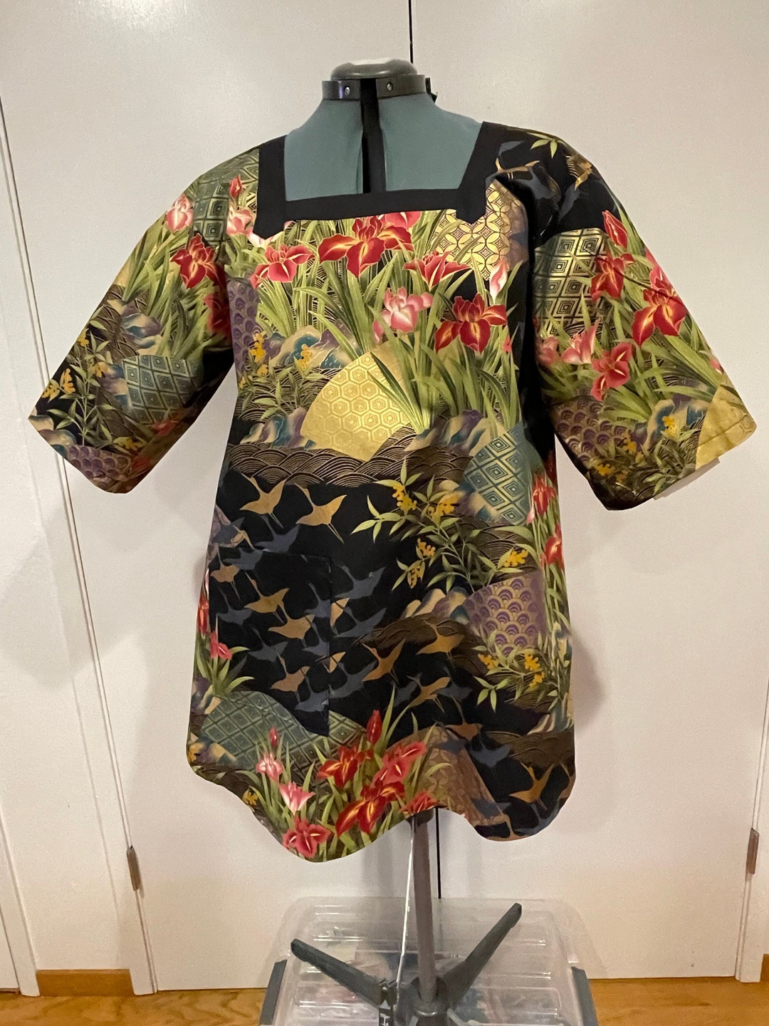 Iris and Cranes Mama San Apron - Etsy