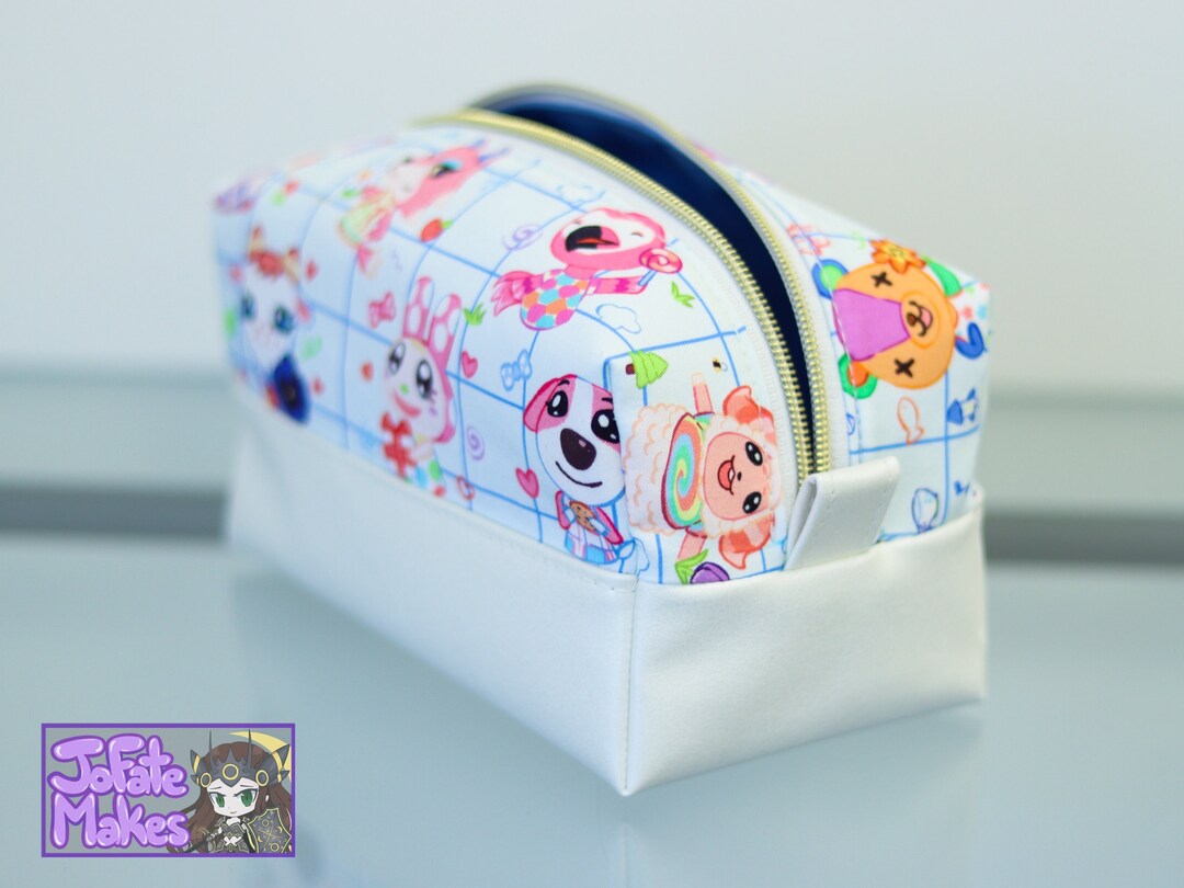 Handmade Villager Friends White Shimmer Travel Bag - Etsy