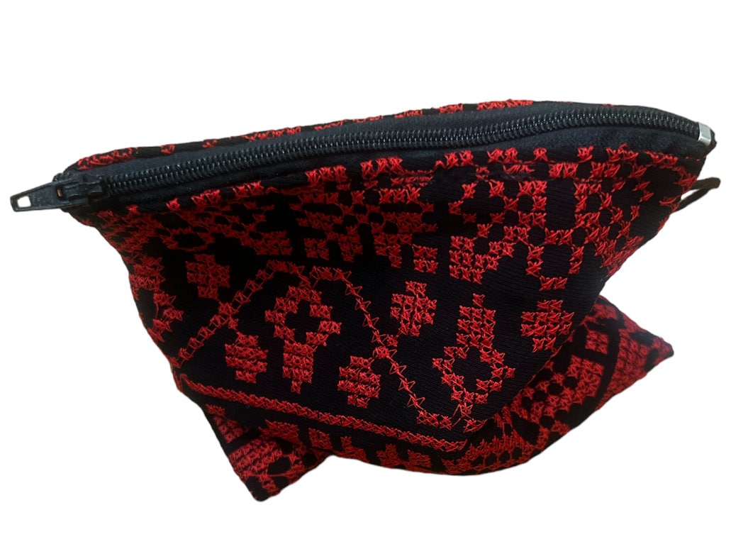 Palestinian Coin Purse. Made in Palestine by Women Co-operative - Etsy