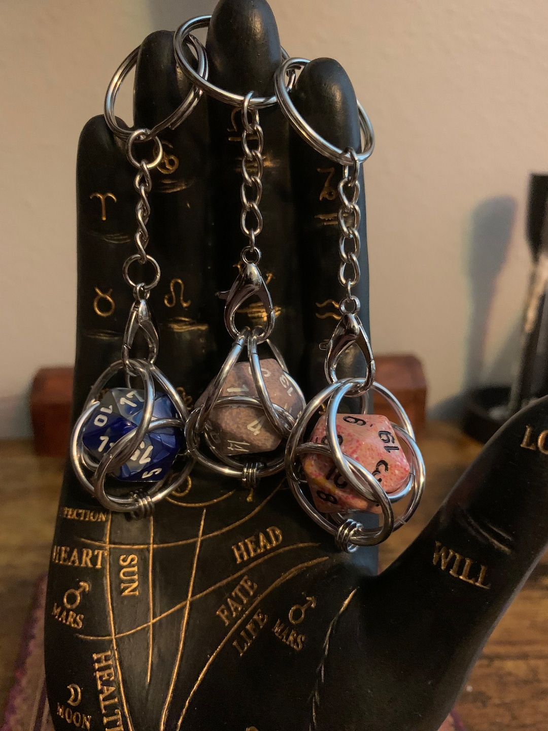 D20 Captive Dice Pendant Keychain - Etsy