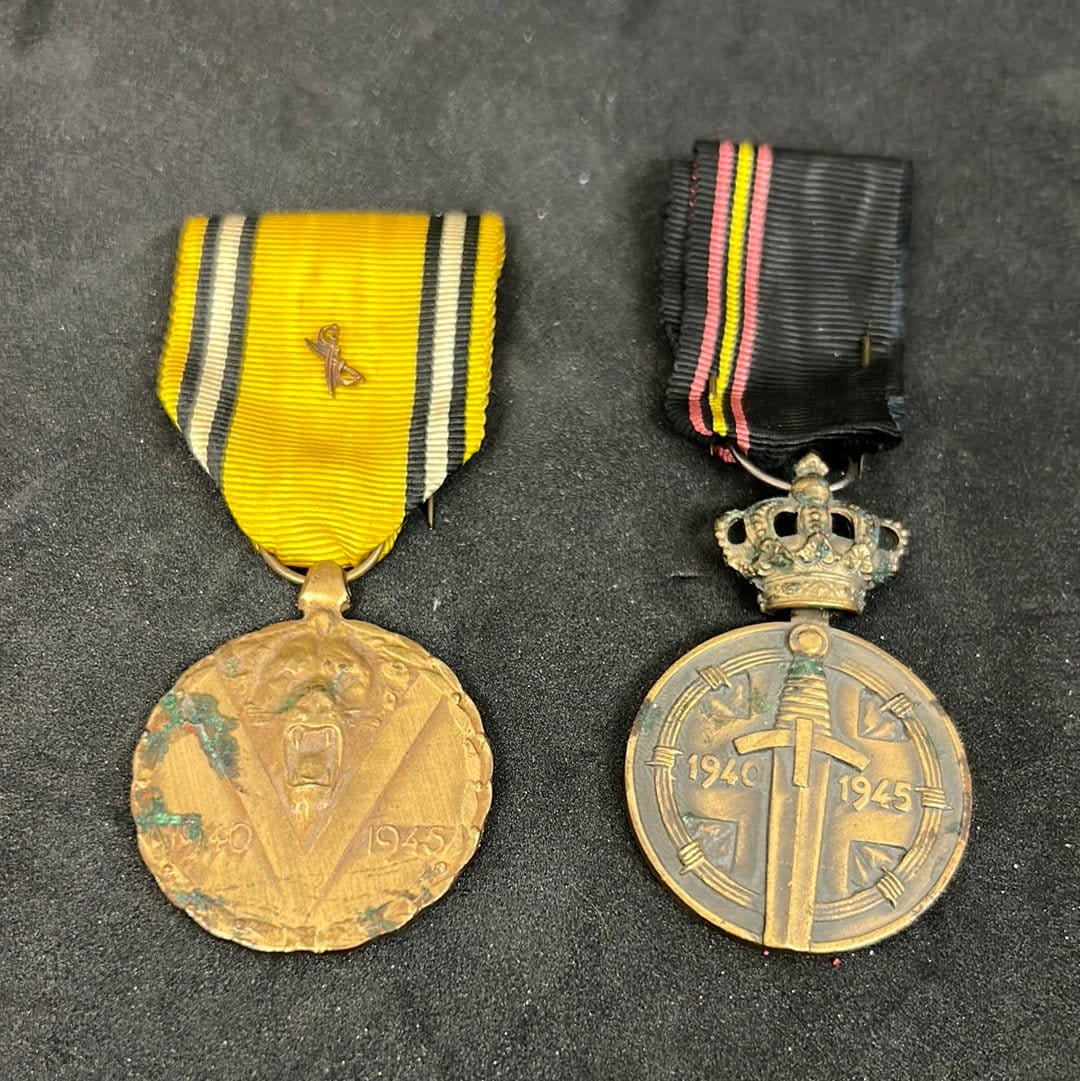 2 Belgian Medals WW2 Bravery Prisoner Camp - Etsy