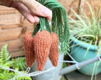 Carrot Knitting PATTERN, Amigurumi Knit Carrot PDF, Easter Table Decor, Farmhouse Easter Decor ...