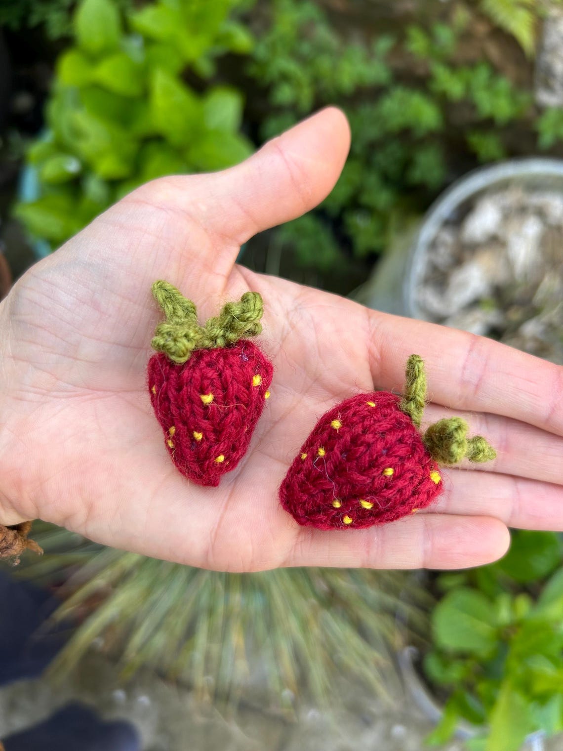 Strawberry Knitting Pattern: DK Weight Yarn (PDF Pattern) - Etsy