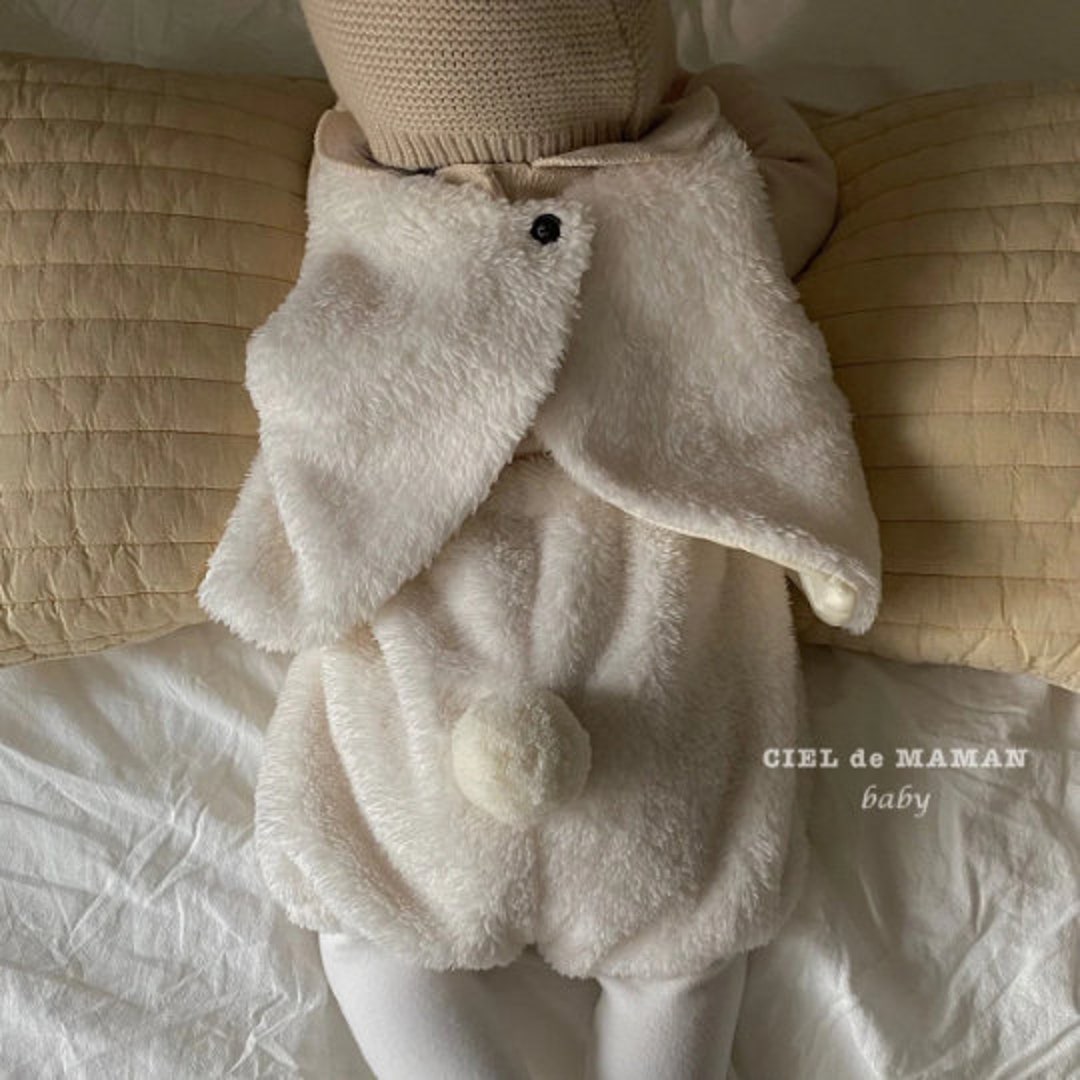 Seoul Snuggles: Fluffy Rabbit Wonderland Baby Christmas Set - Etsy