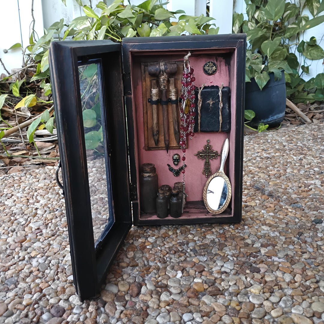 Wall Mount Vampire Hunting Kit, Shadowbox, Mini Vampire Kit, Van ...