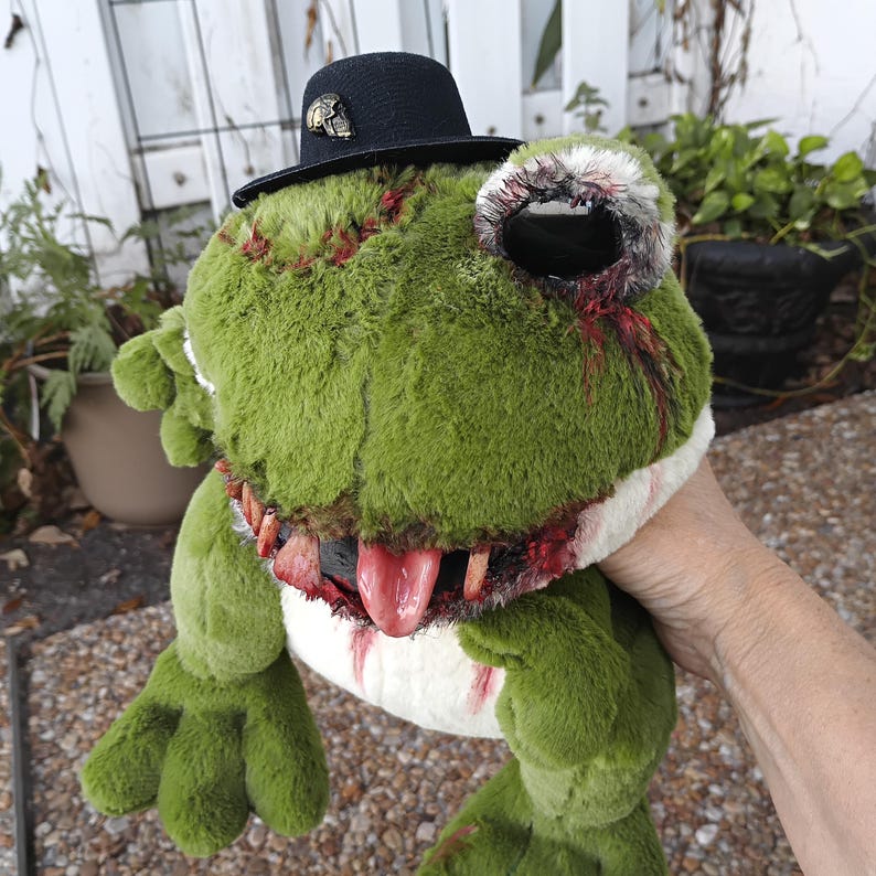 Creepy One Eye Green Frog Plushie Recycled 10 Inches Tall Nathaniel - Etsy