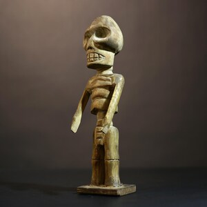Hand-carved Tiv Tribal Skeleton: African Wood Sculpture, Vintage Patina ...