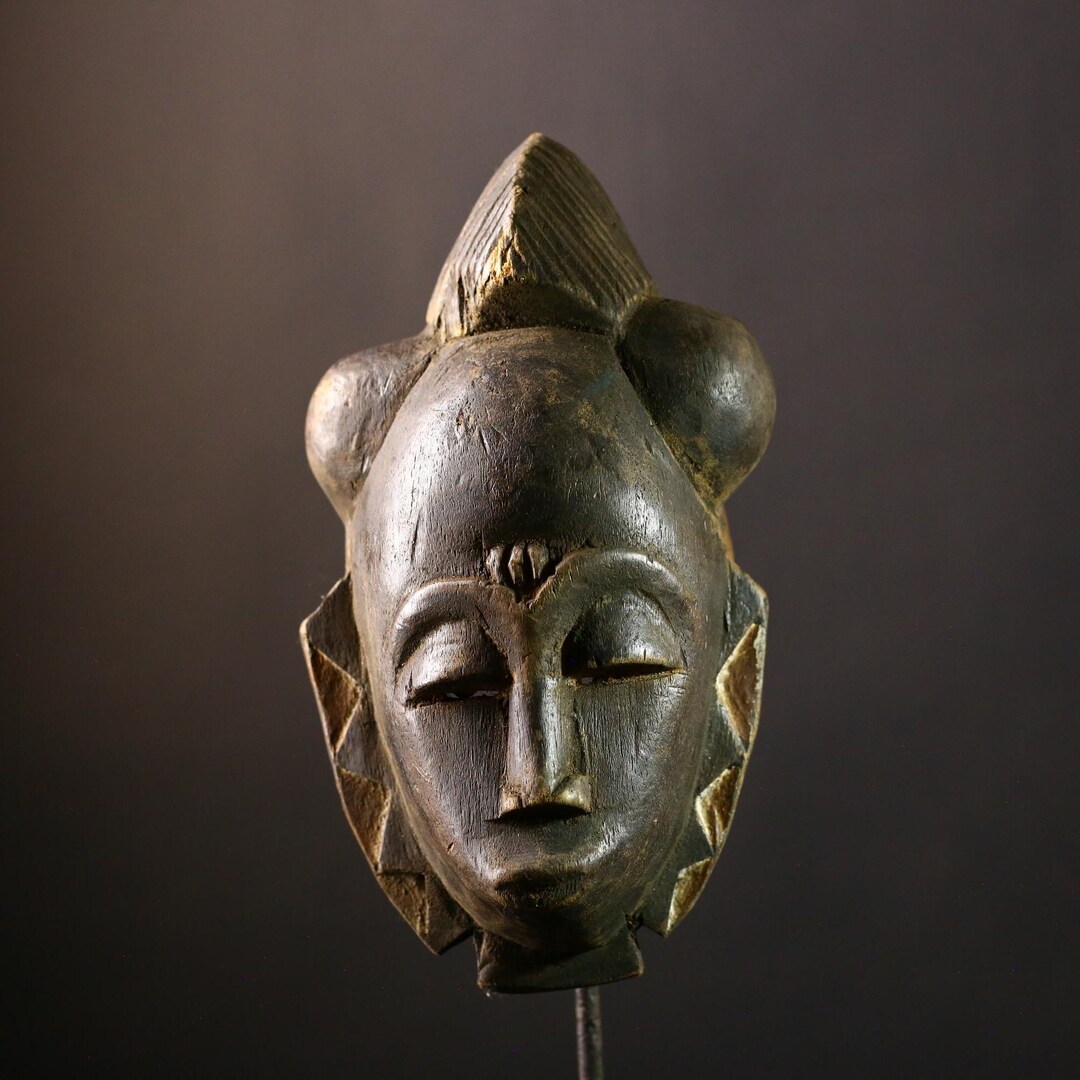 African Mask Baule Yaure - Vintage Hand-carved Wooden Tribal Face Wall ...