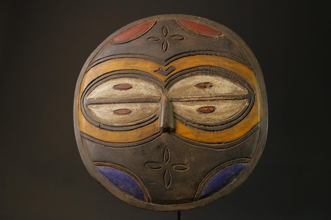 Handcrafted Vintage African Eket Mask Antique Wood Figure From Nigeria ...