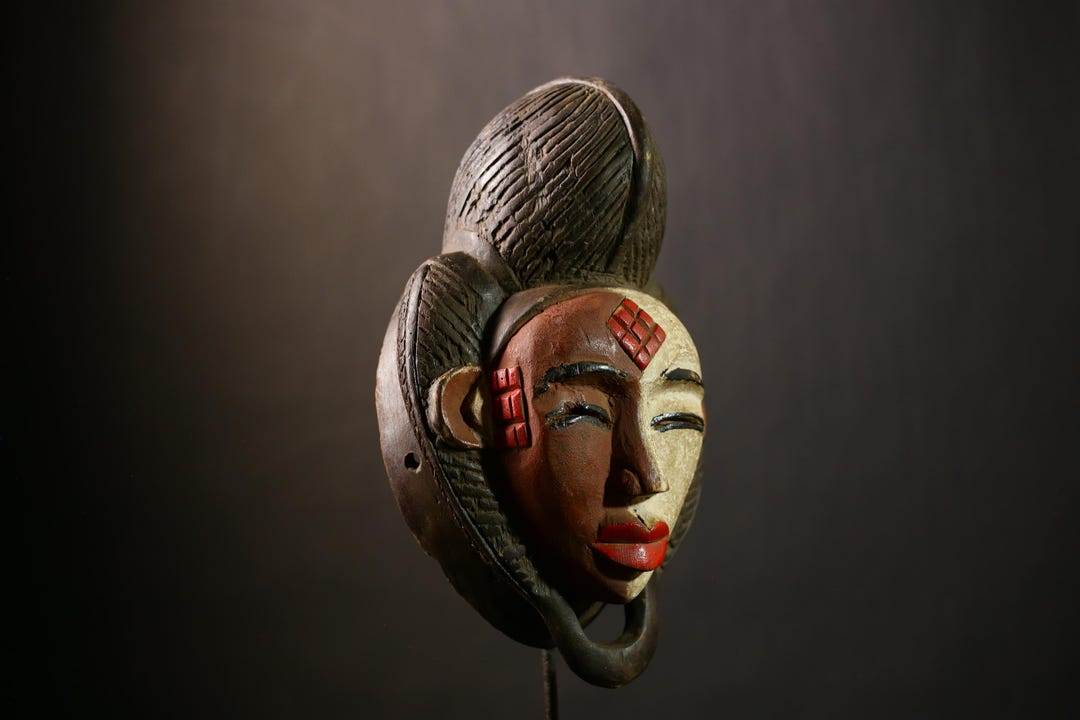 African Mask Wall Art | Old Puno Mask | Okuyi Mukudji Society | Gabon ...