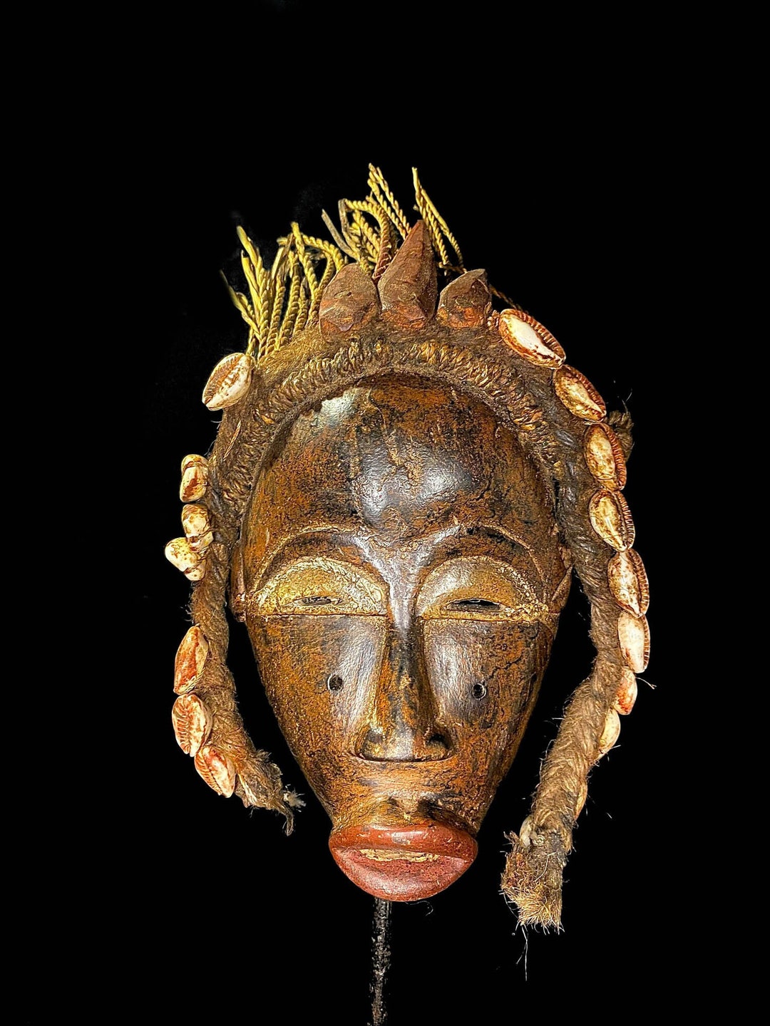 African Mask Antique African Dan Tribe Wood Mask Liberia Cowrie Shells ...