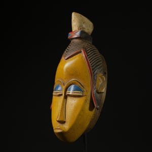 African Mask From the Guru Tribe Art Vintage Baule Mask Wall Tribal ...