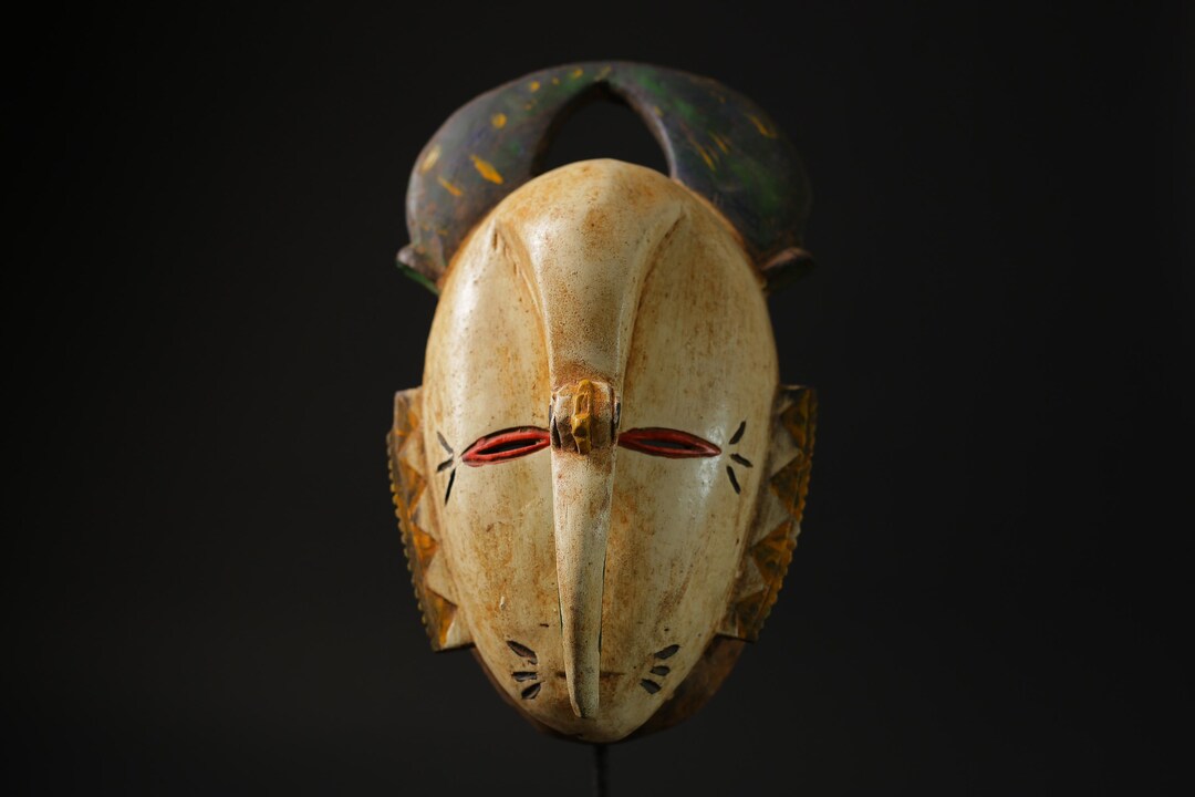 African Tribal Art Wooden Carved Mask Ngongo Munune Ding Home Décor ...