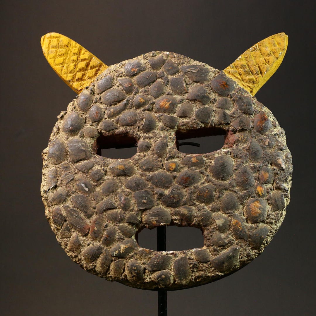Authentic African Goli Tribe Mask | Handcrafted Wooden Wall Decor ...