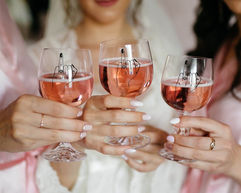 Wedding Finger SVG Bundle PNG PDF Engaged Finger Svg - Etsy