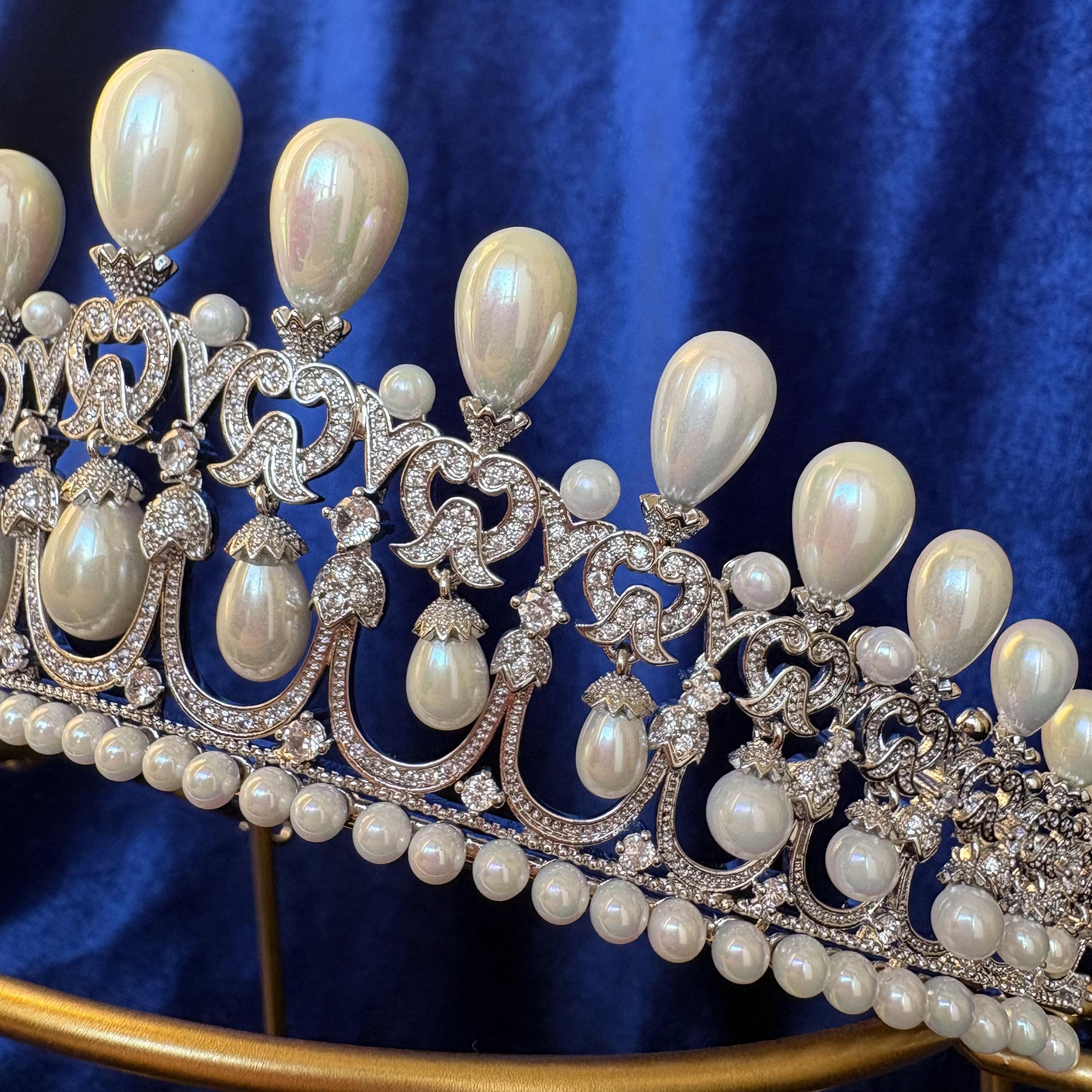 Pearl Regal Victorian Style Wedding Crown the Bavarian Lover's Knot ...
