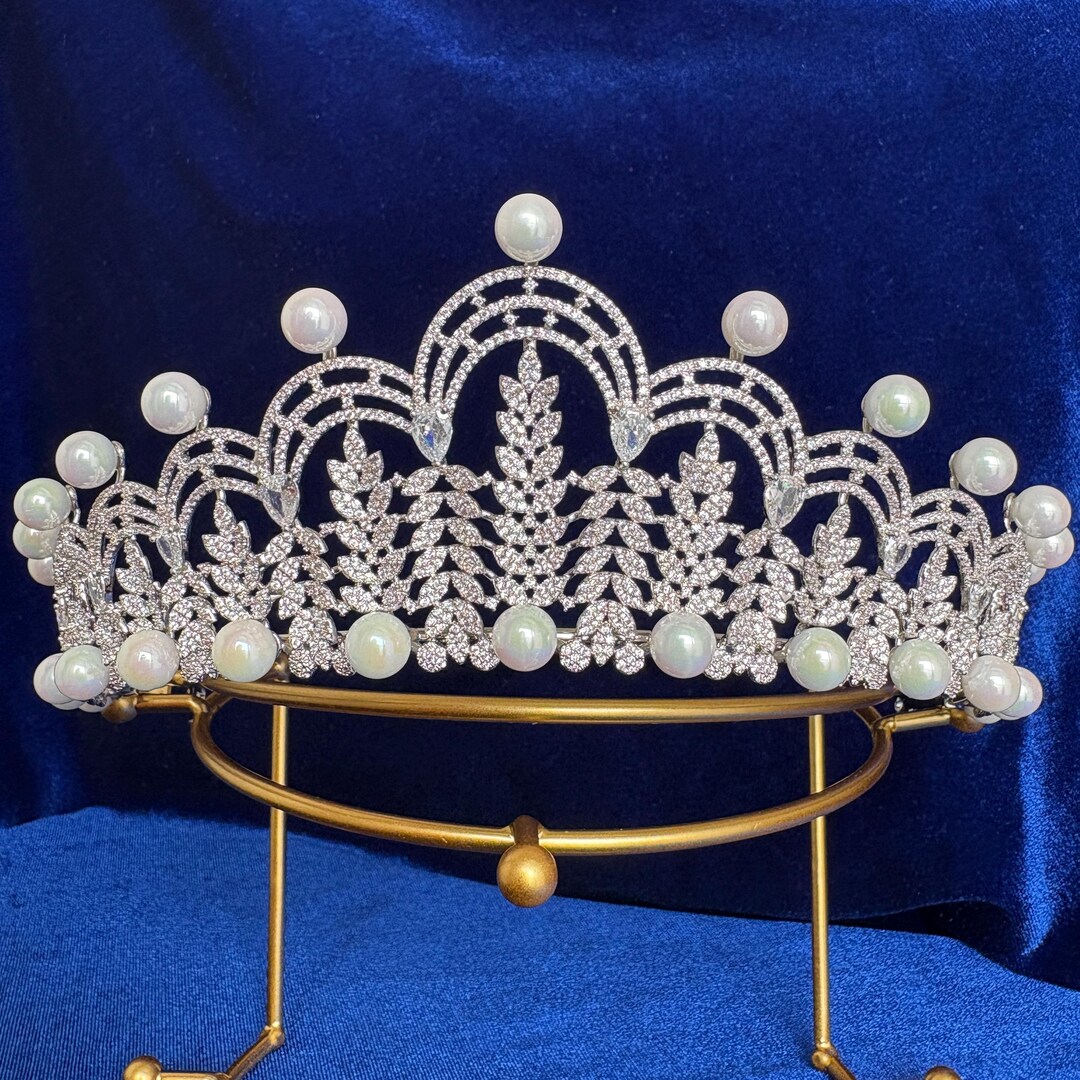 The Fermoy British Royal Wedding Tiara Pearl Vintage Queen Style ...