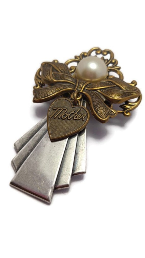 Mother Brooch Vintage Gem