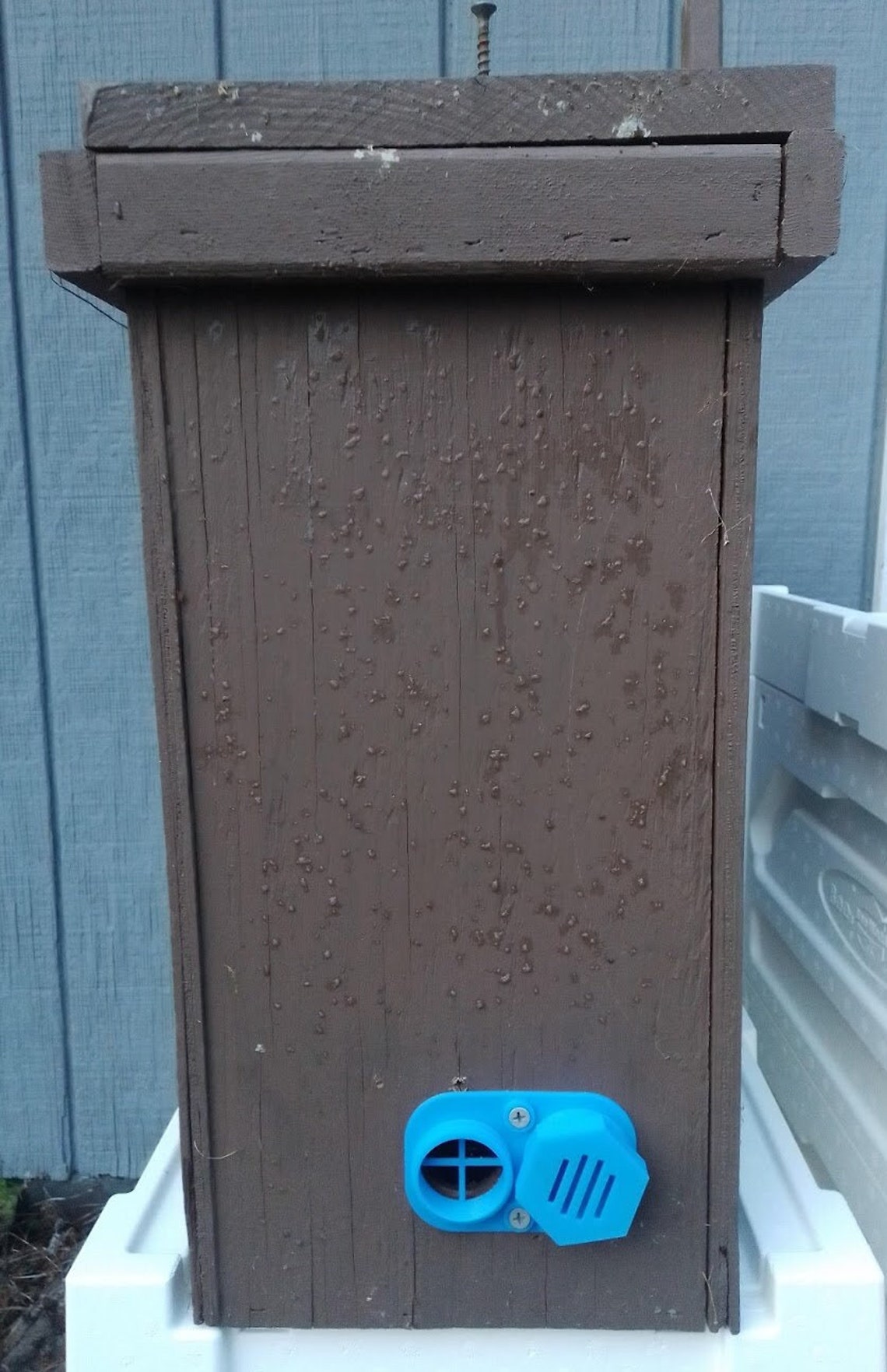 Uv-reactive Blue Swarm Trap Entrance - Etsy