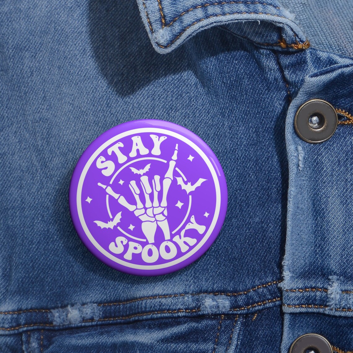 Stay Spooky Purple Skeleton Hand Pin Badge, Cute Buttons, Happy ...