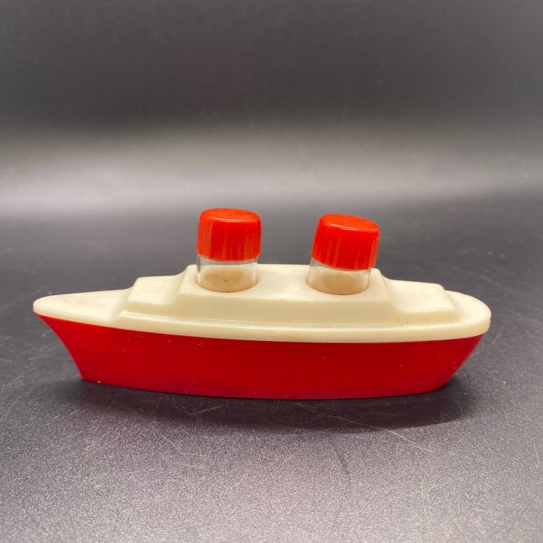 Mid Century Plastic Ship Salt & Pepper Shaker W/bobber/buoy Shakers MCM ...