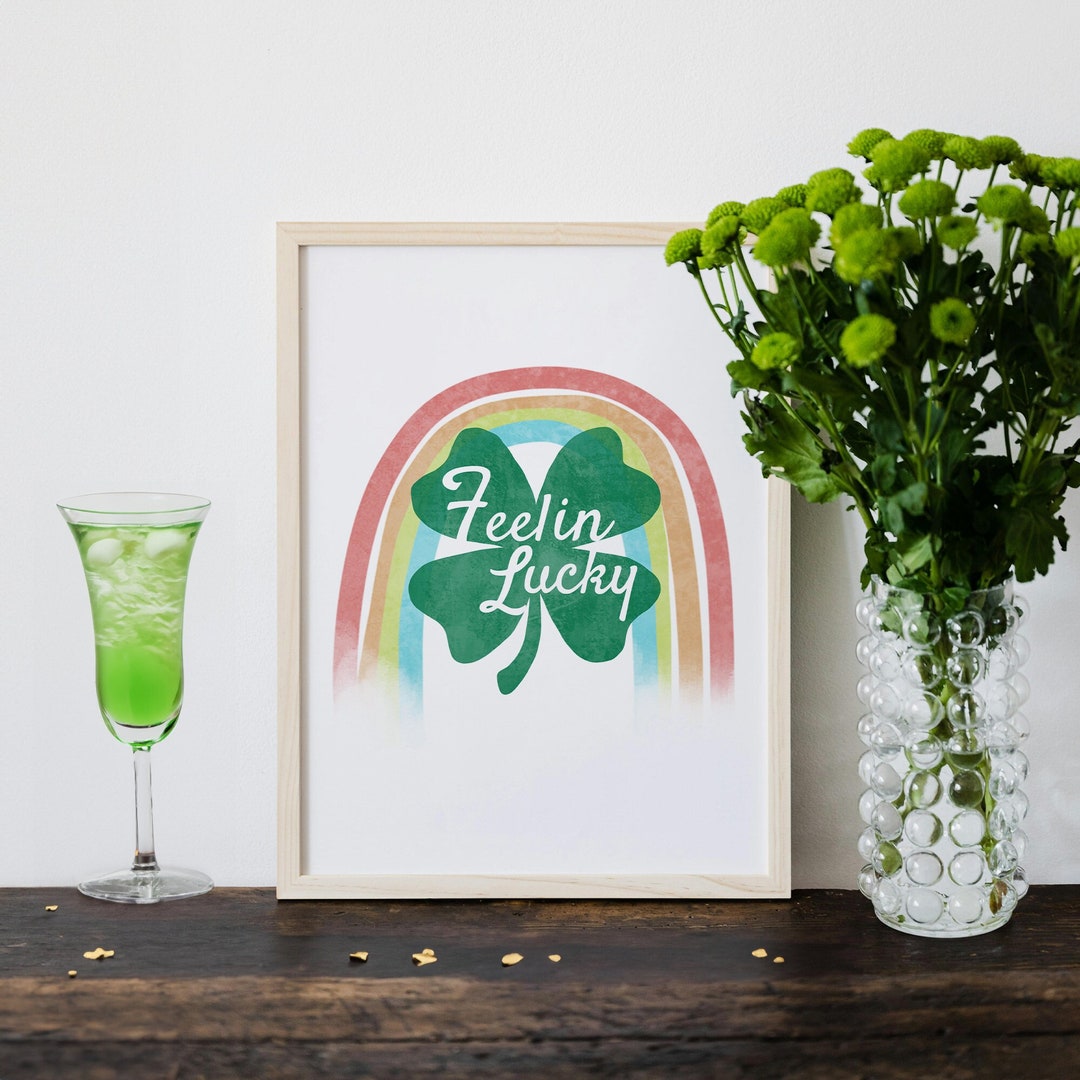 St Patricks Day Printable, Feelin Lucky Print, Rainbow Shamrock Art - Etsy