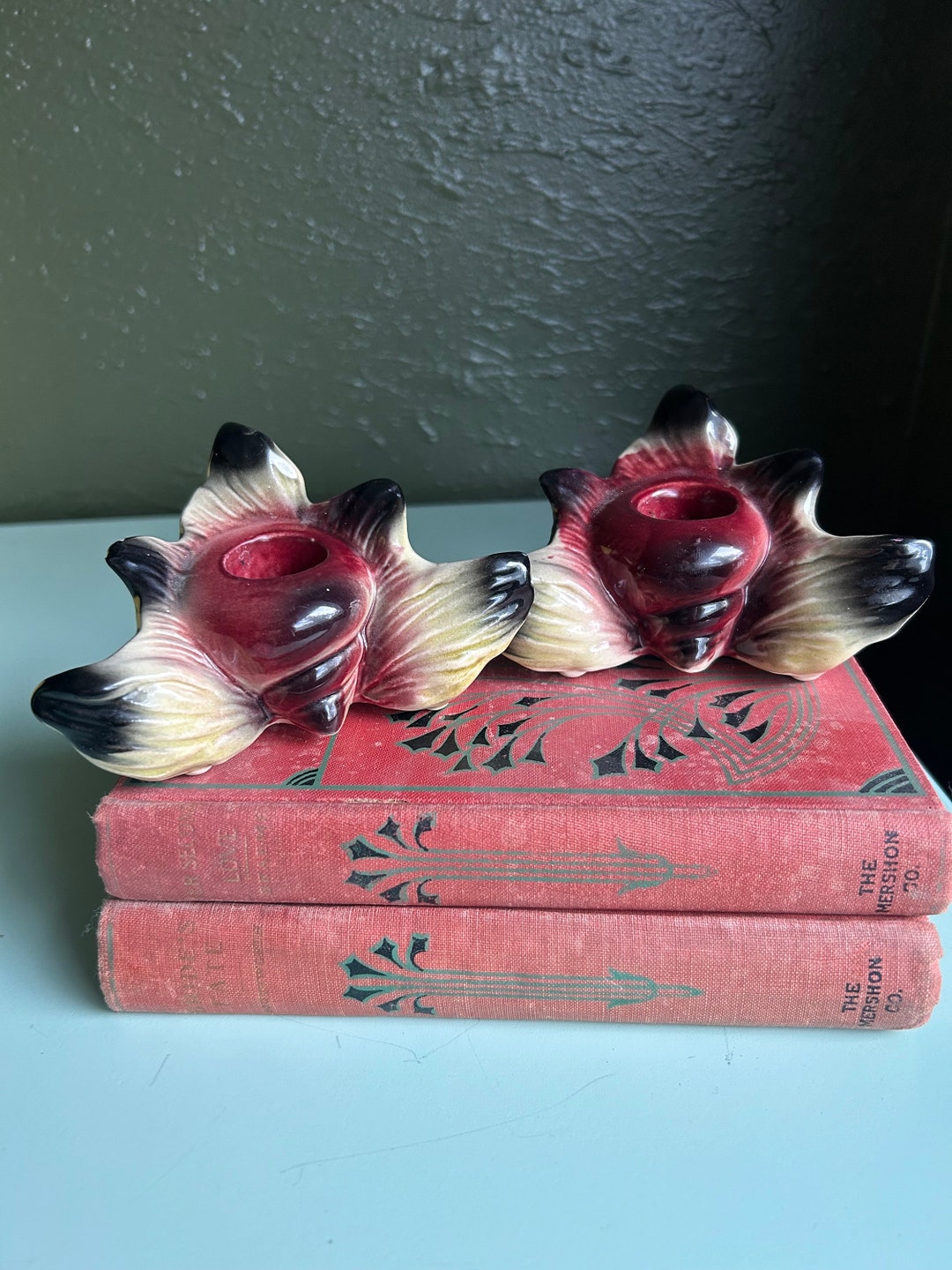 Vintage Hull Pottery Candlestick Holders: Ebb Tide Seashell Decor - Etsy