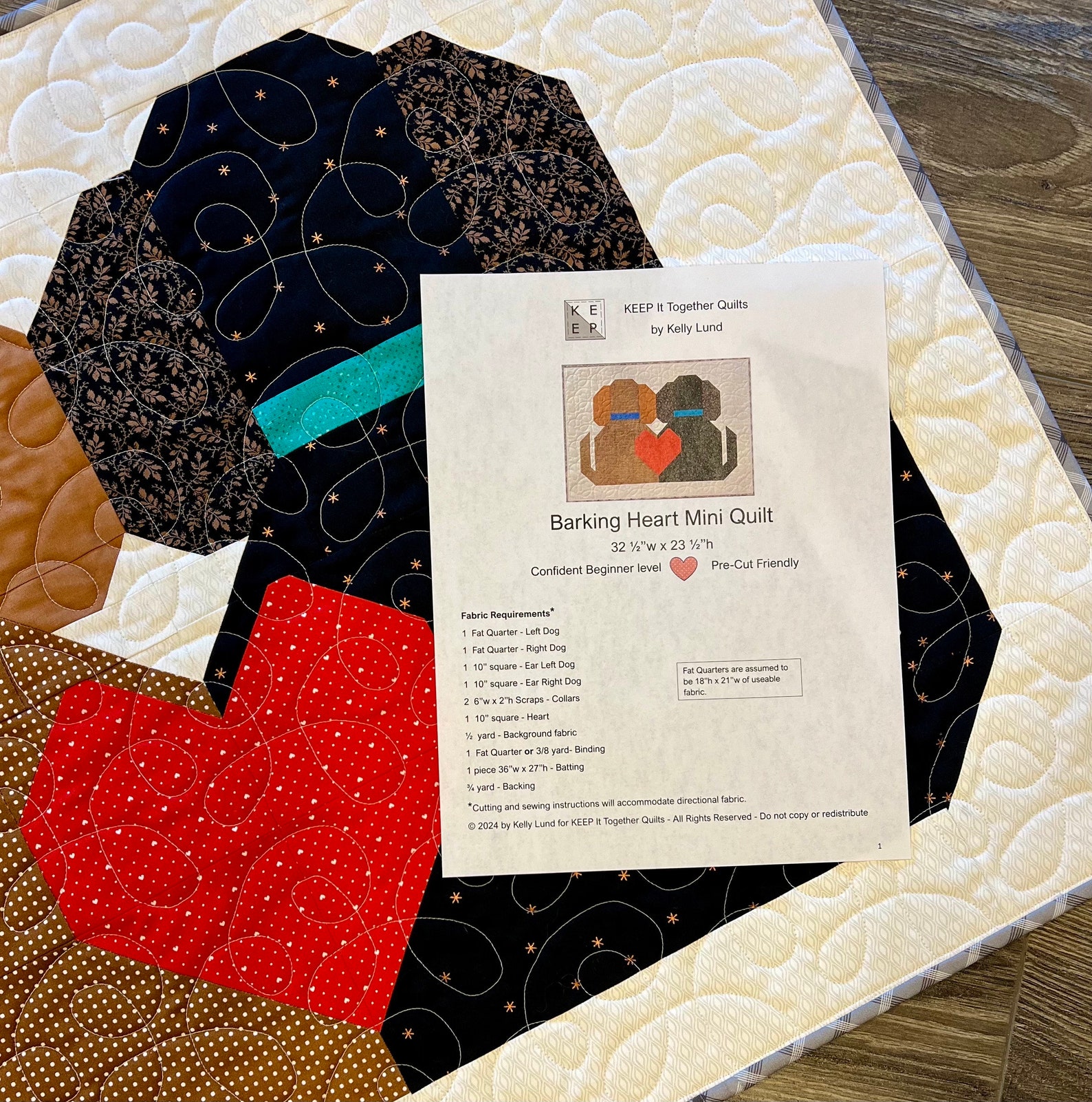 Barking Heart Mini Quilt Pattern, Dog Quilt - Etsy