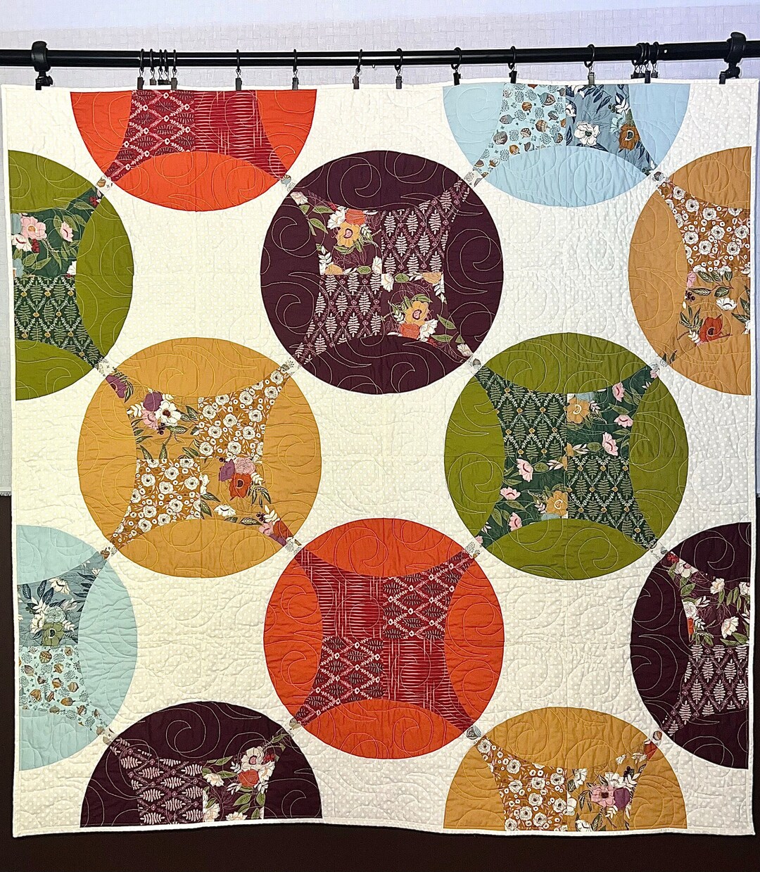 Quilt Modern Circle Quilt for Home Decor Fall Quilt Small - Etsy